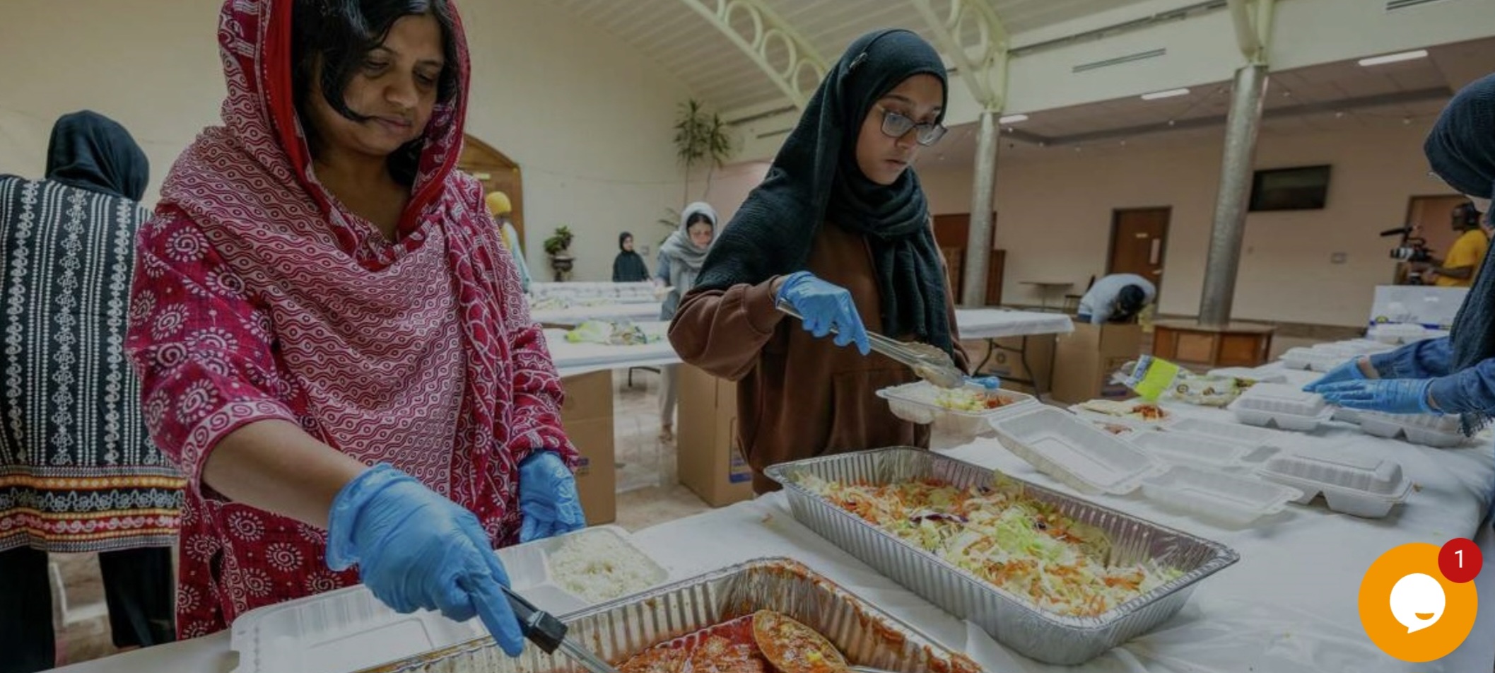 Muslims Serve Hundreds on Annual Soup Kitchen Day - Islamic Bridge