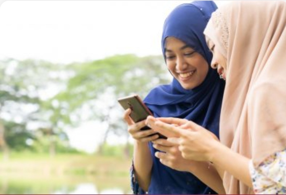 How Muslims Use Social Media During Ramadan - Islamic Bridge